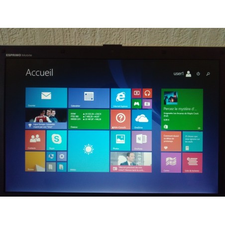 FUJITSU ESPRIMO MOBILE V6555 Sous Windows 8.1 - 042704 - GRADE B